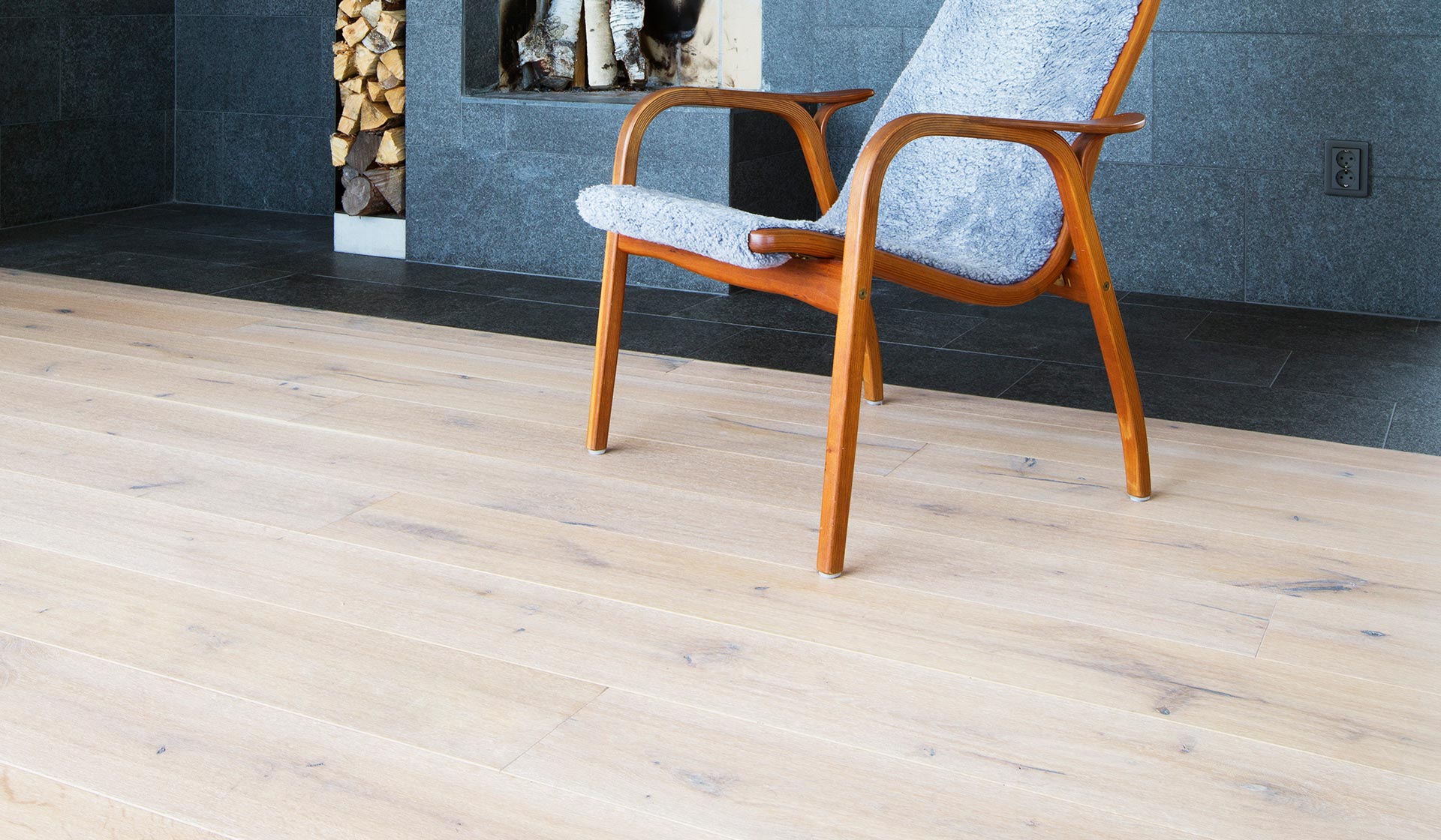 Ek Modern Vit - Massiva trägolv, paneler, hus & stugor